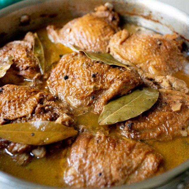 Chicken Adobo - Onolicious Hawaiʻi