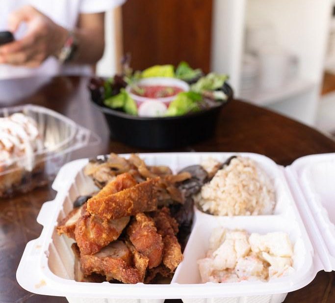 Feast (Oahu) - Onolicious Hawaiʻi