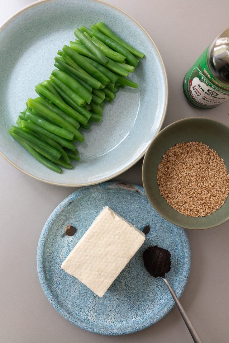 Green Beans with Tofu Dressing (Shiraae) - Onolicious Hawaiʻi