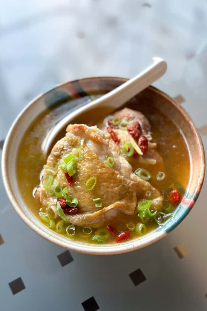 Sesame Oil Chicken Soup - Onolicious Hawaiʻi