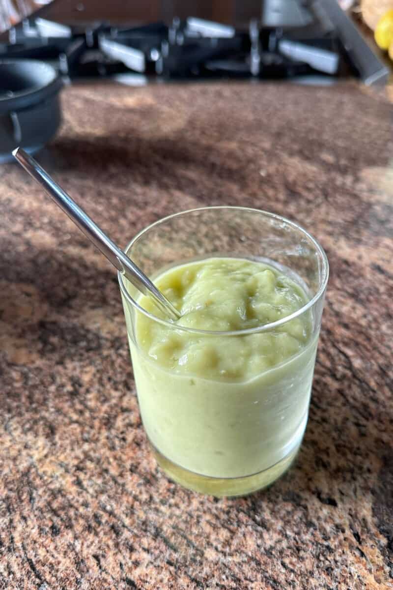 Soursop Smoothie - Onolicious Hawaiʻi