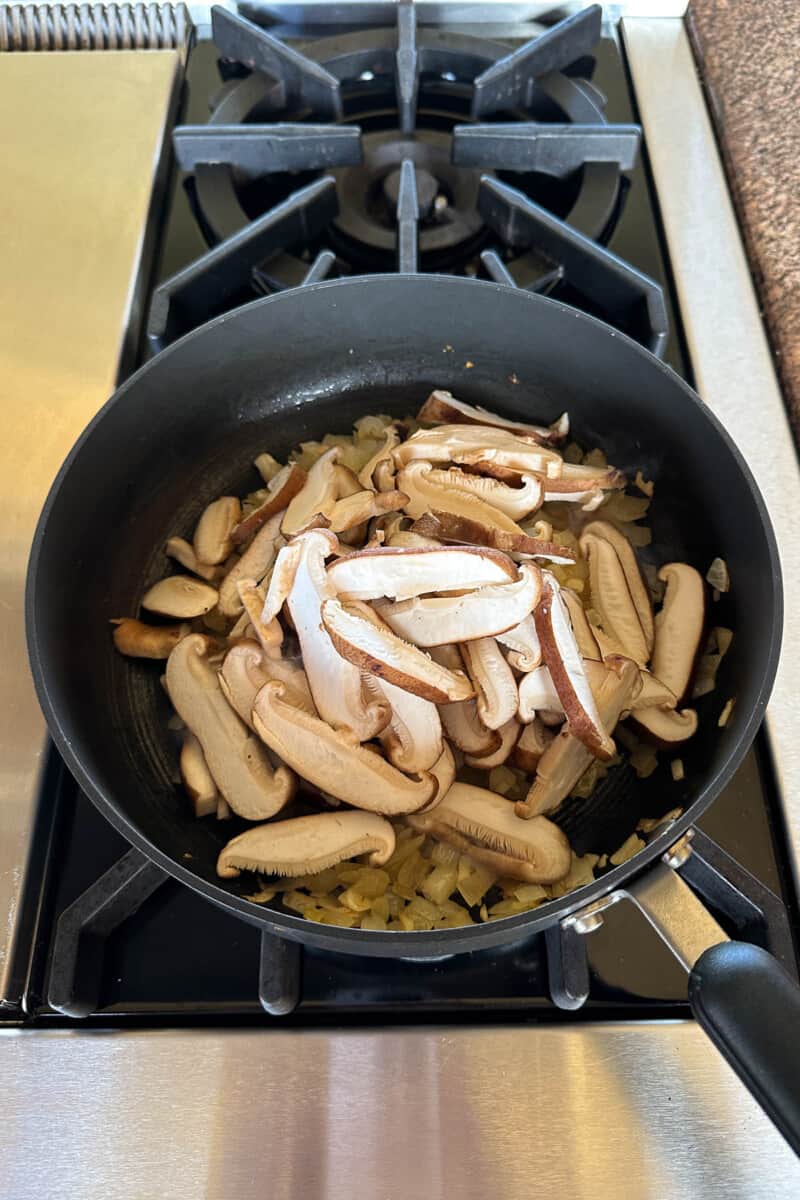 Shiitake Mushroom Pasta - Onolicious Hawaiʻi