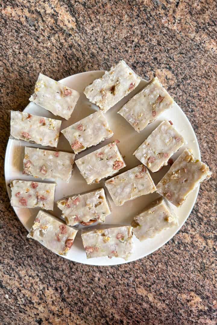 Taro Cake - Onolicious Hawaiʻi